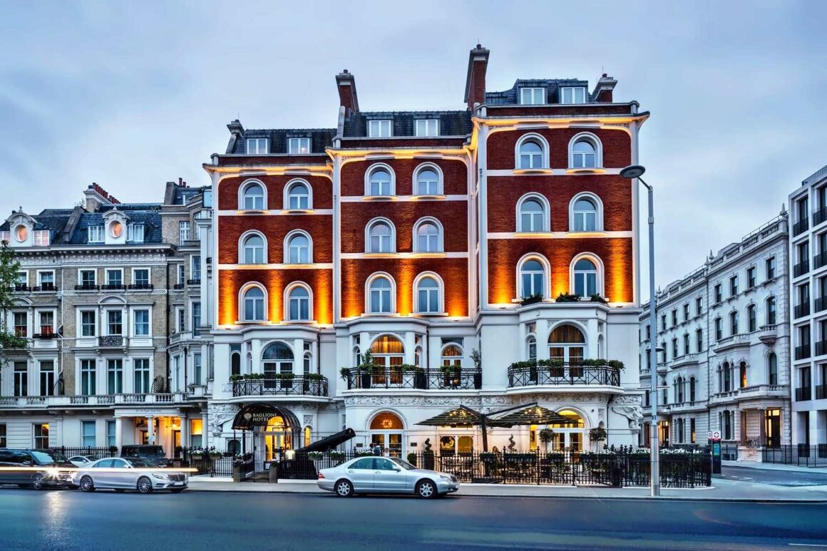 Fantastic Hotels in London to Explore the Vibrant City - Luxurious ...