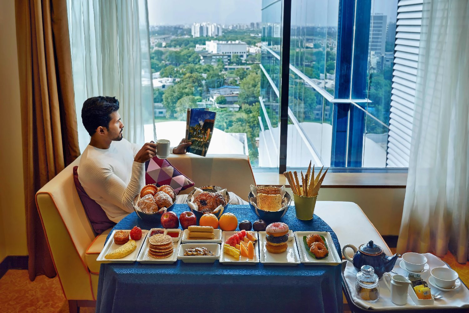 A Splendid Journey: The Ritz Carlton Story - Luxurious hotels ...