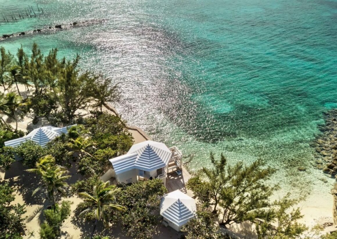 The Best Luxury Hotels with In-house Yachts | PrivateUpgrades