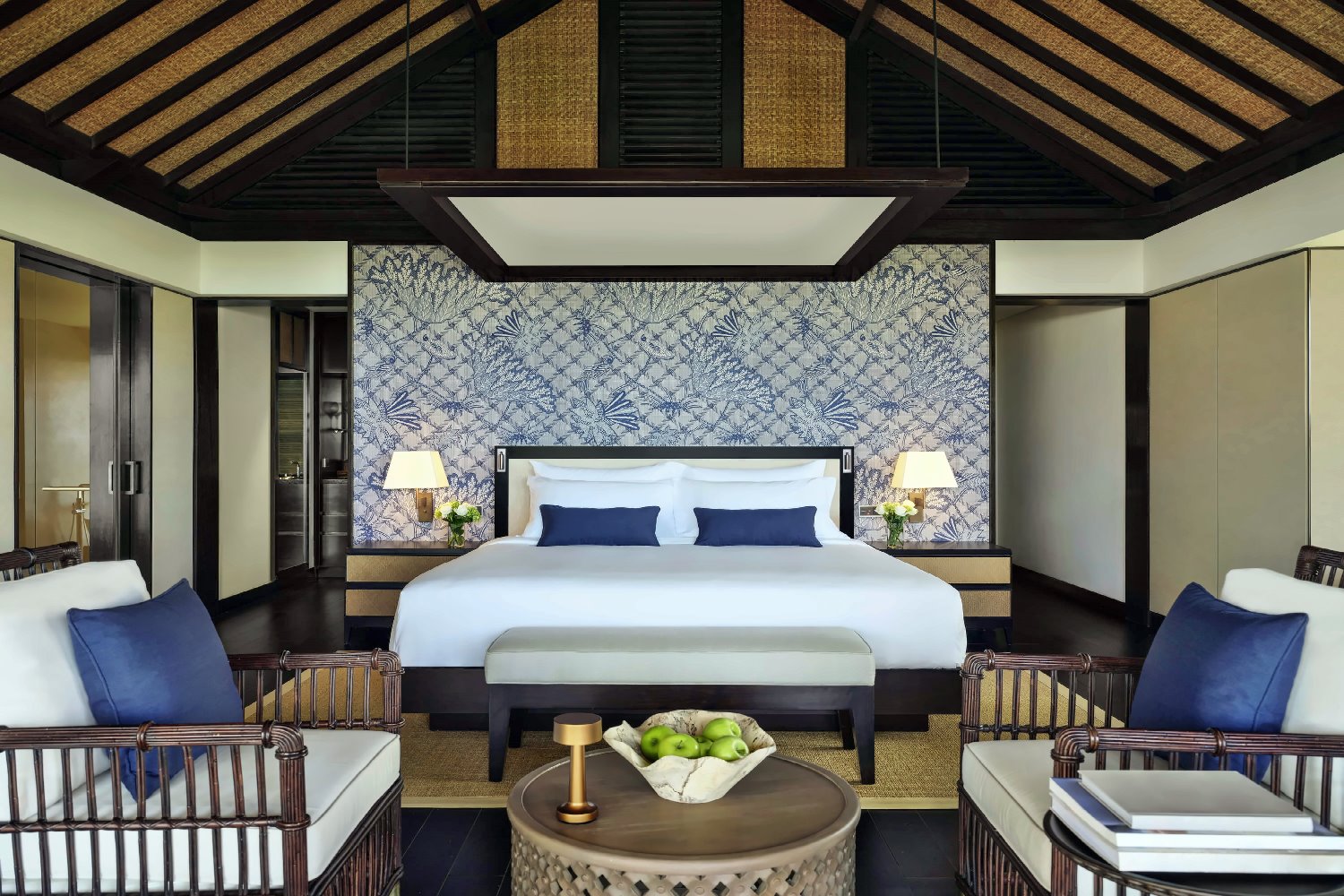 Iconic Elegance: The Timeless Saga of Raffles Hotels - Luxurious hotels ...