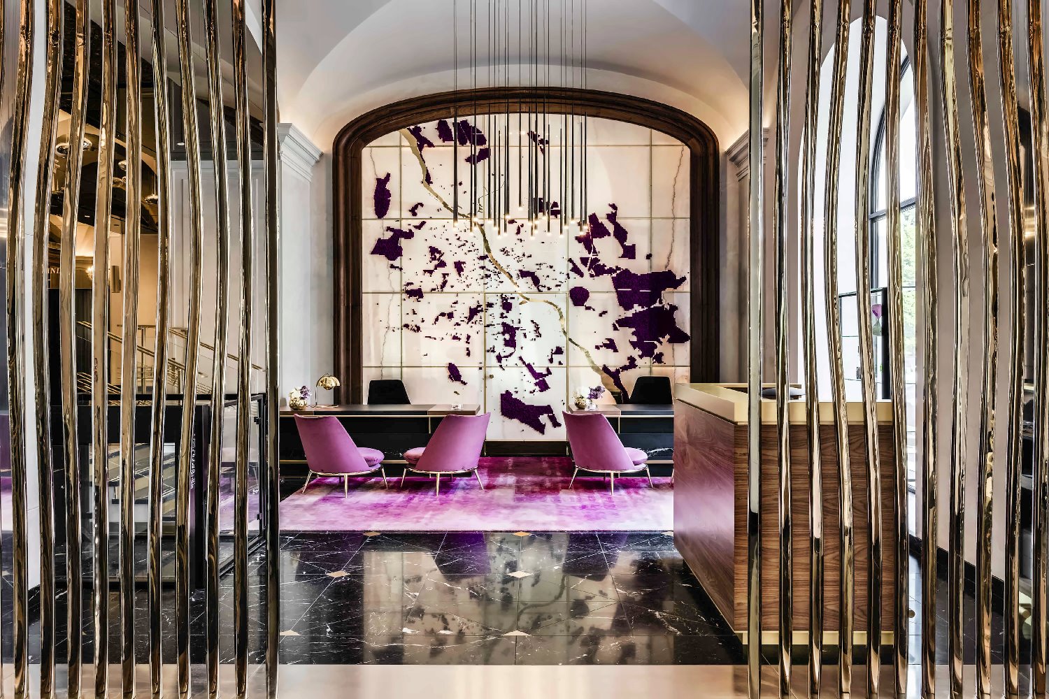 Iconic Elegance: The Timeless Saga of Raffles Hotels - Luxurious hotels ...