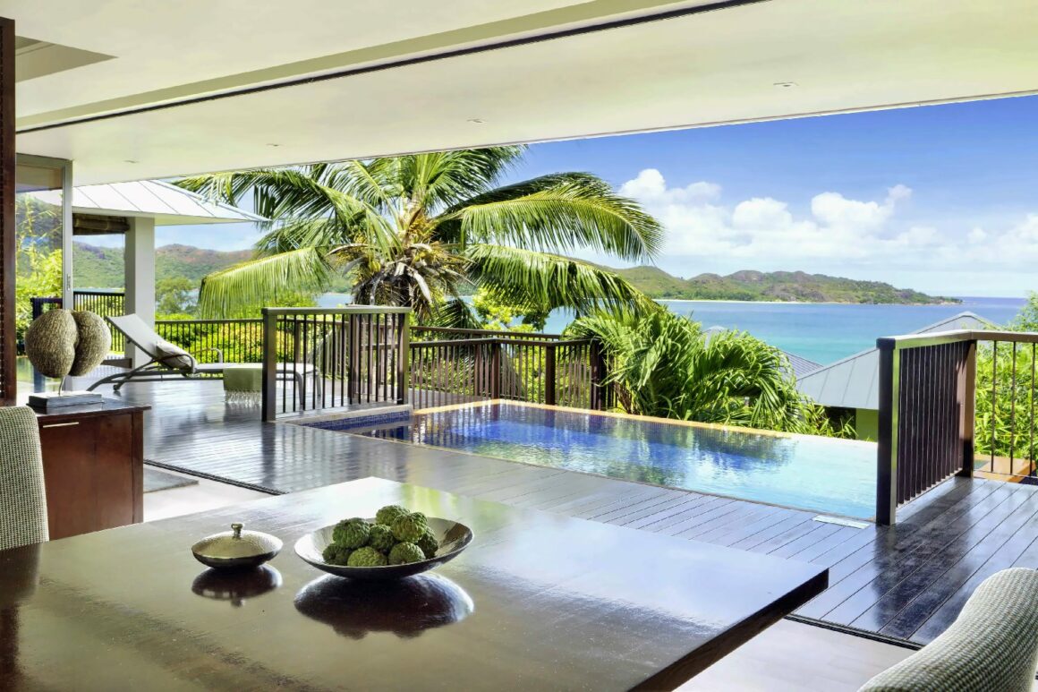 Iconic Elegance: The Timeless Saga of Raffles Hotels - Luxurious hotels ...