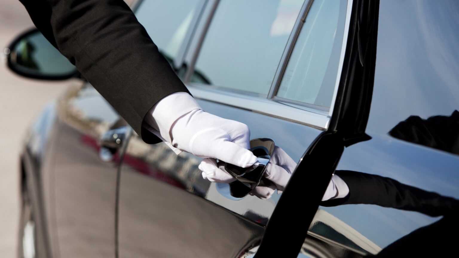 5-Star Hotels: Luxury, Service & Global Prestige