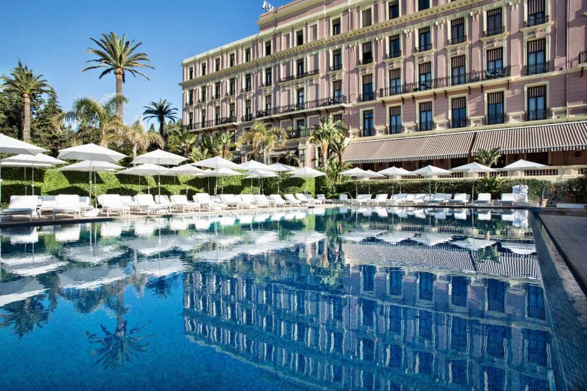 Luxury Travel Trends 2026: What High-End Travelers Are Booking Now ...